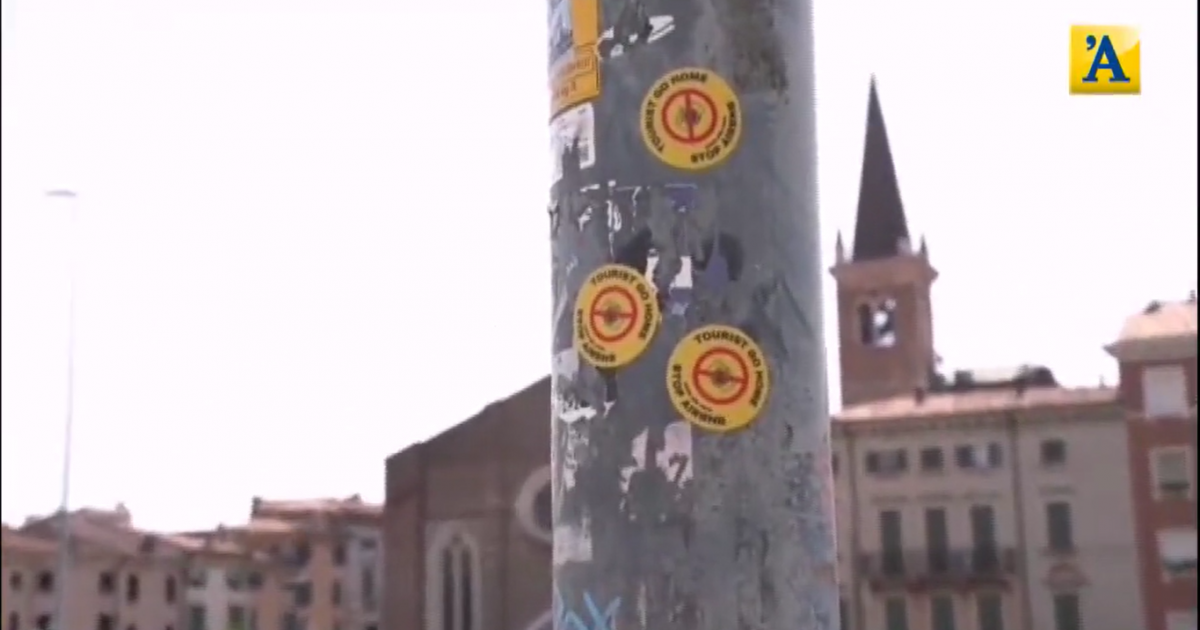 Protest-Aktion gegen Airbnb in Verona | SALTO