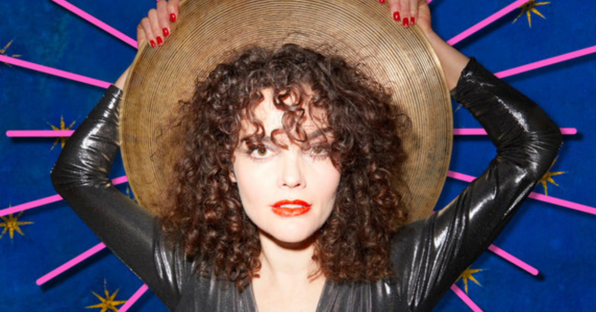 Maria de Val: „None Of Us...“ | SALTO