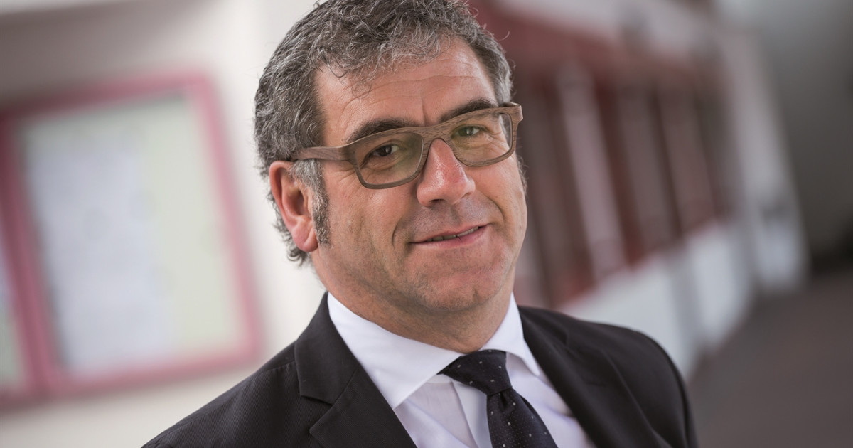 Schatzer zögert Kandidatur hinaus | SALTO